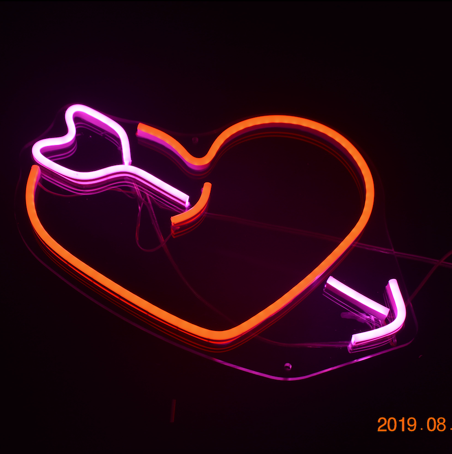 Heart with Arrow Neon Signs Love Heart Neon lights Custom neon Signs ...